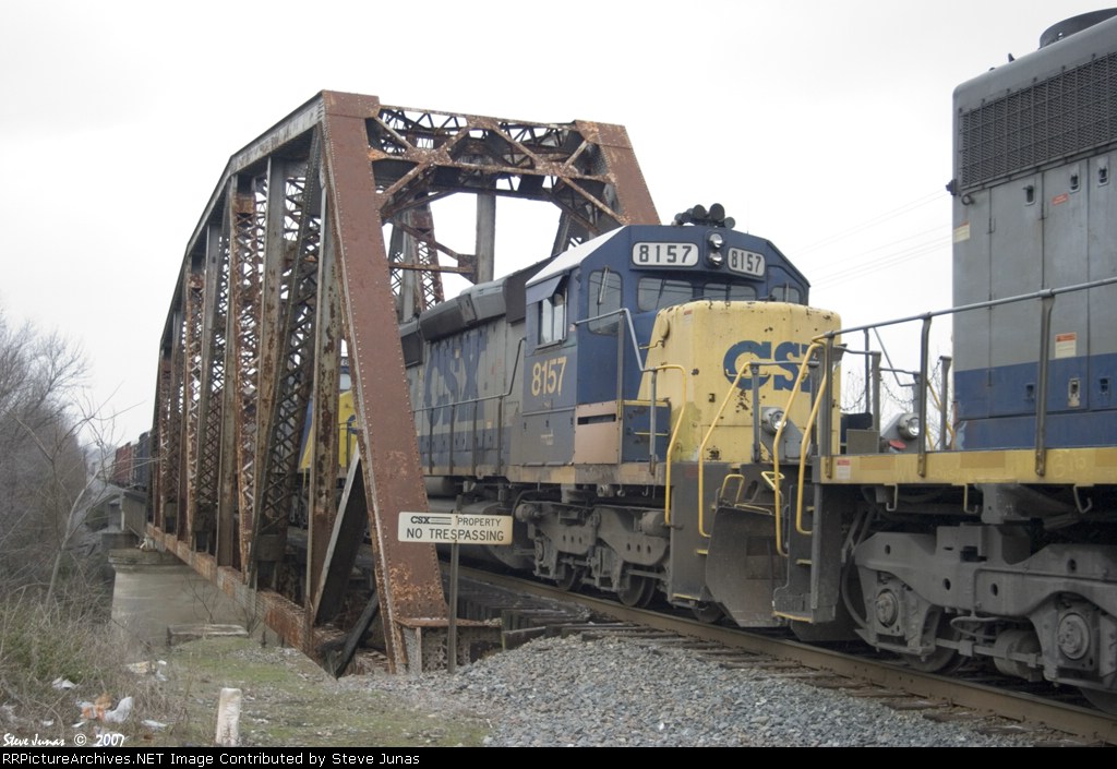 CSX 8157 Q573